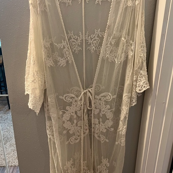 Tops | Cream Lace Robe With Floral Patterns And Tie Closure | Poshmark